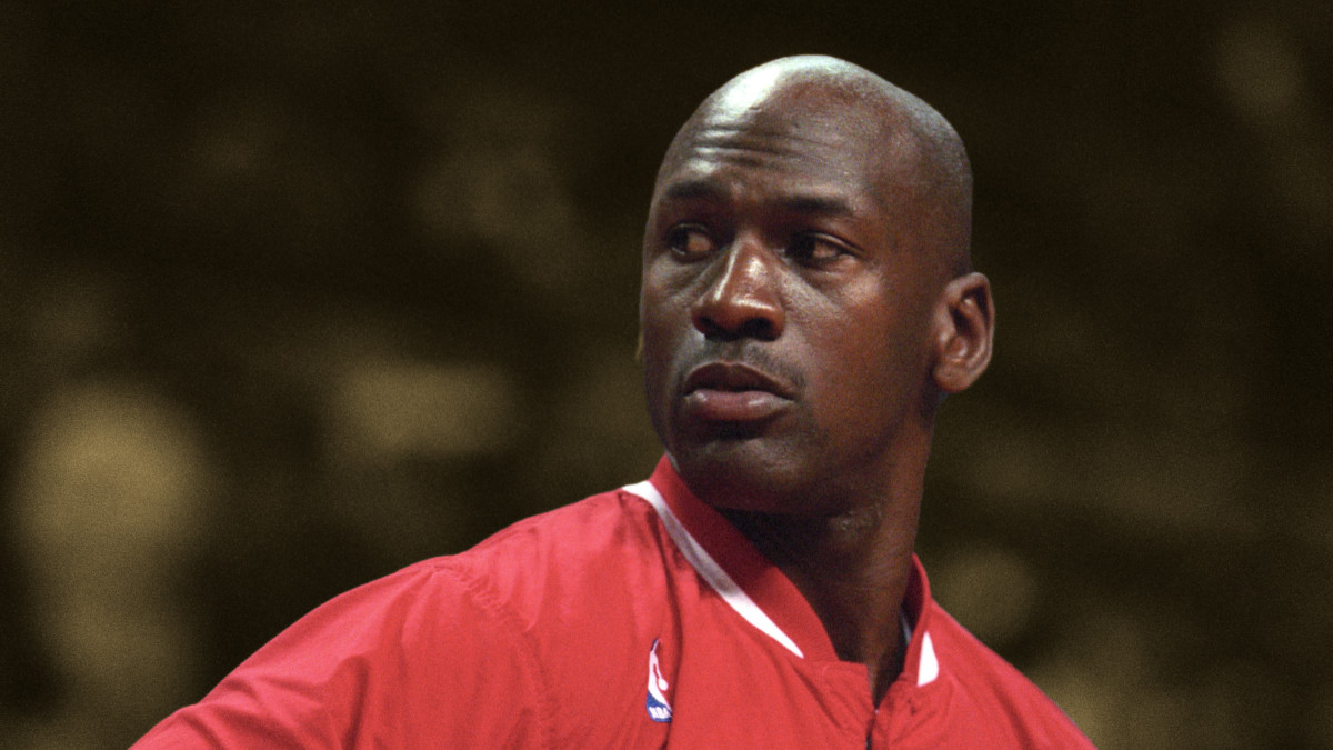 "Nobody can really pay me what I'm worth" - Michael Jordan gets ...