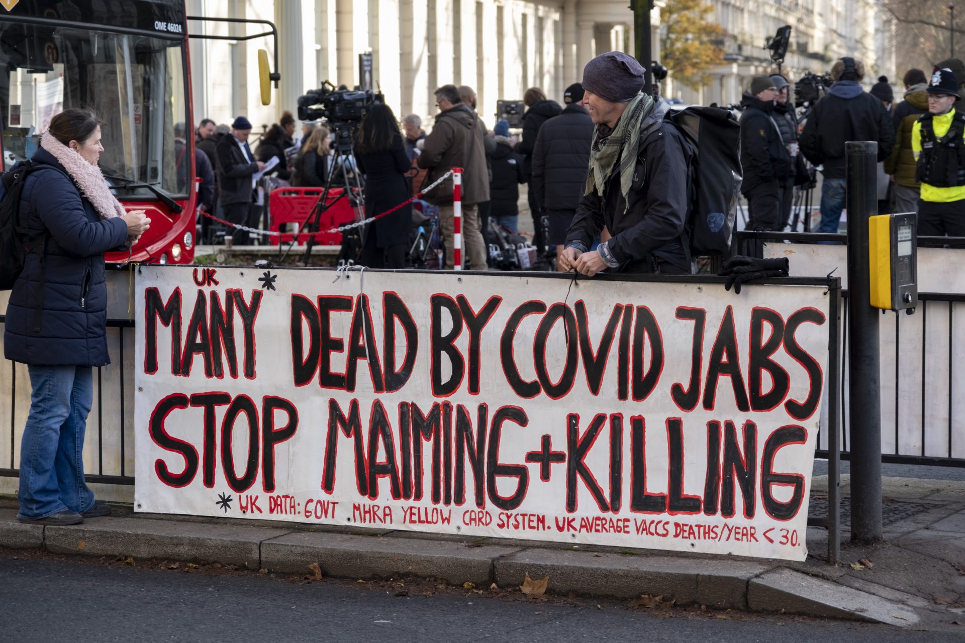 Researchers reveal why people believe in conspiracy theories