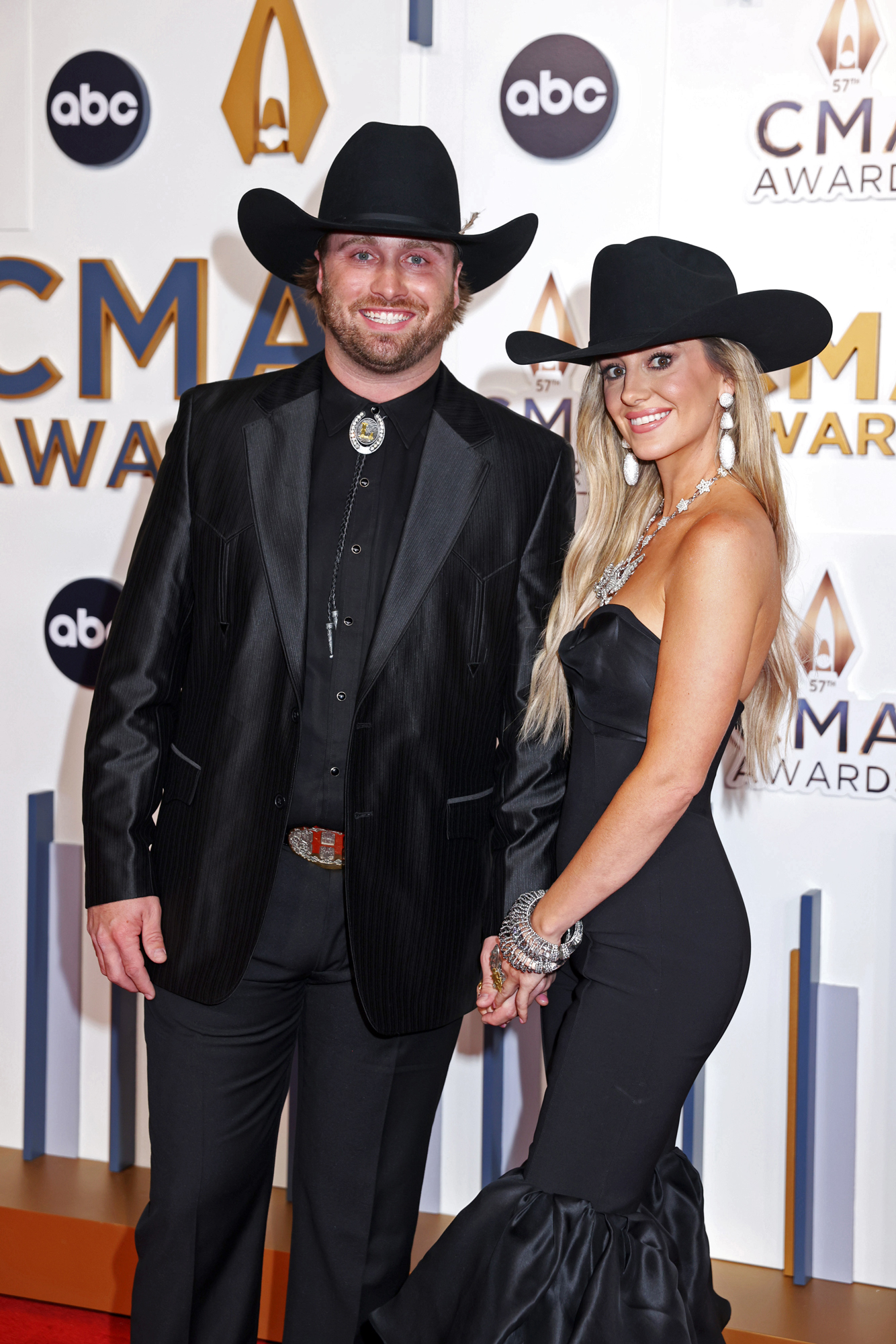 Lainey Wilson Dedicates Song ‘4x4xU' to Boyfriend Devlin Hodges