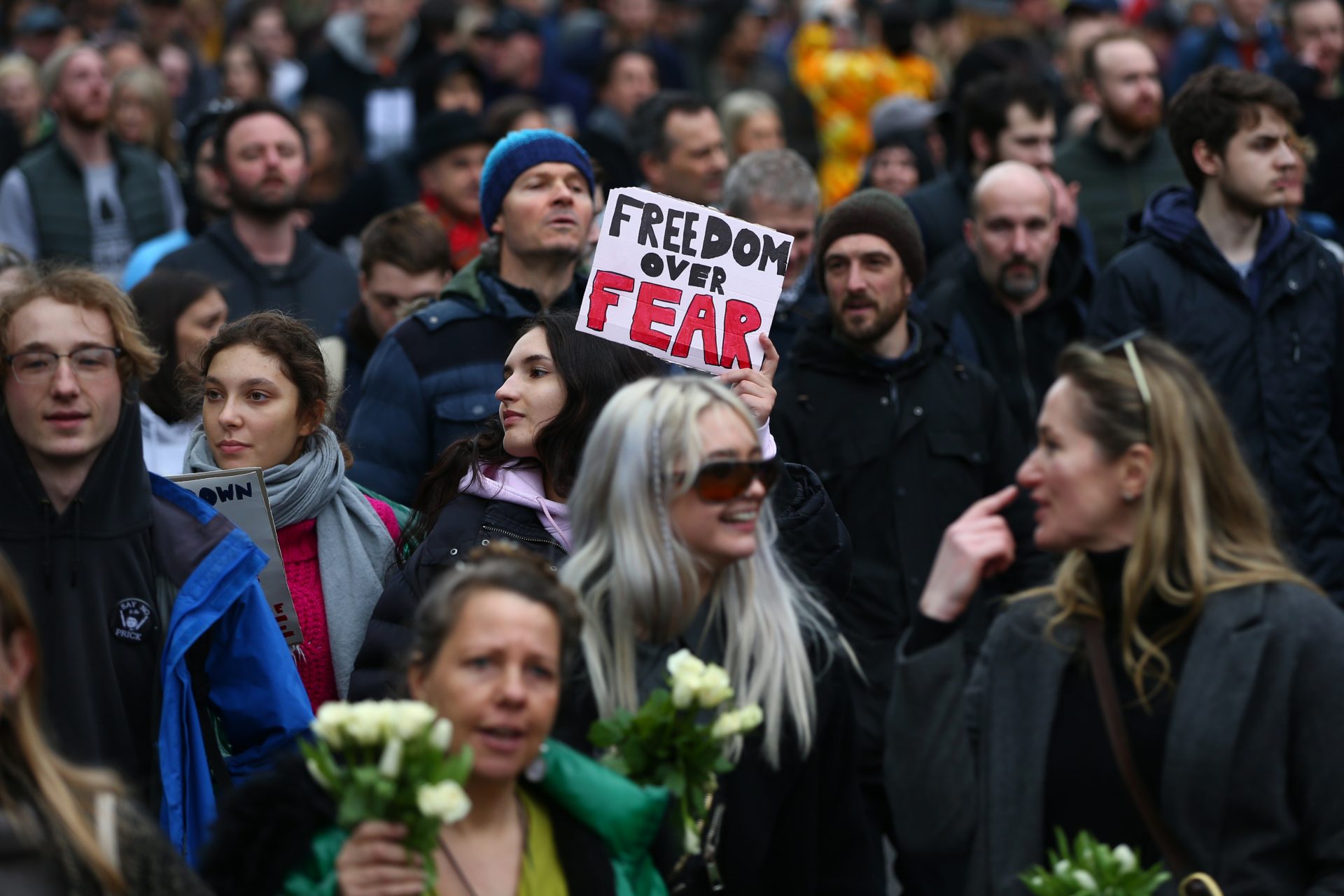 Des chercheurs révèlent pourquoi les gens ont tendance à croire aux ...
