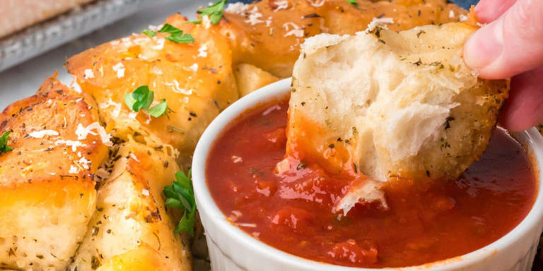 24 hot appetizers that belong on every game day table