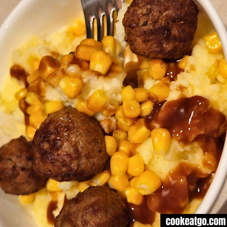 Easy meatball potato bowls