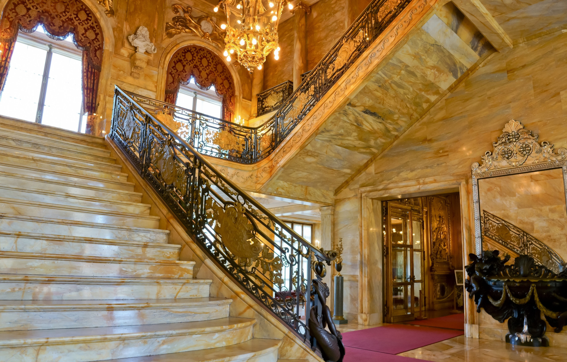 知られざるアメリカのお城と宮殿