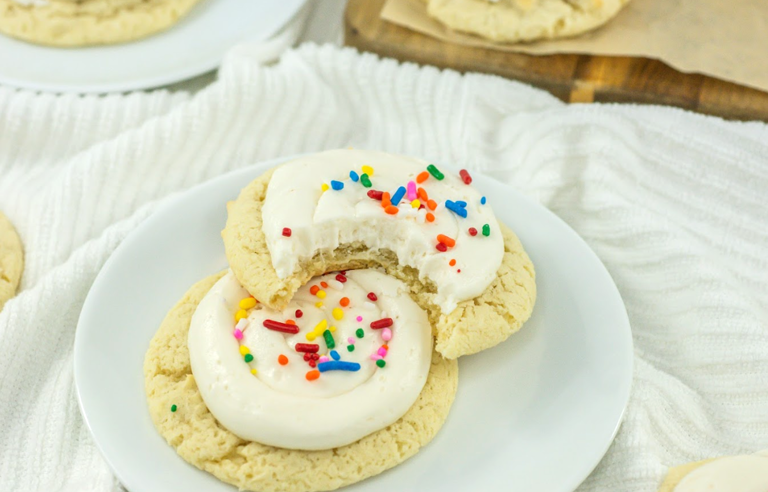 Soft and rich sour cream cookies recipe