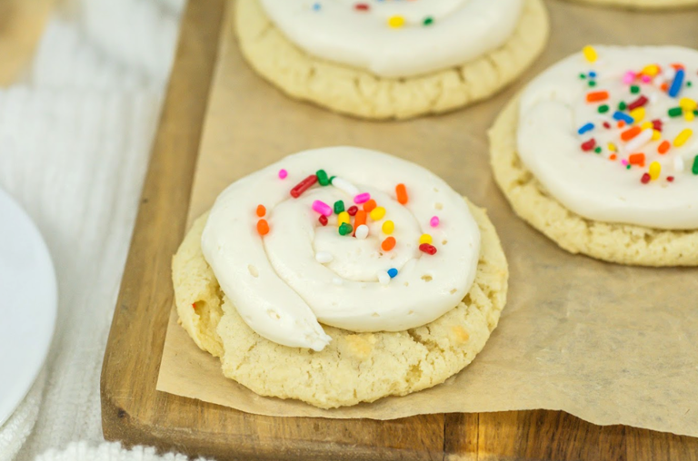 Soft and Rich Sour Cream Cookies Recipe