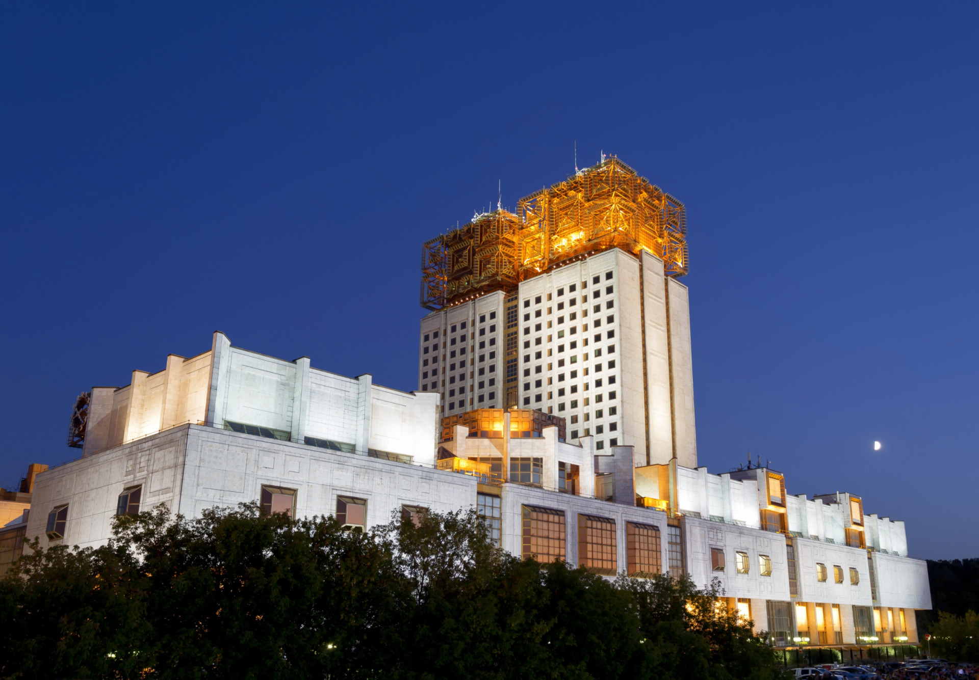 After 50 years, Lenin's body can still be seen in Moscow