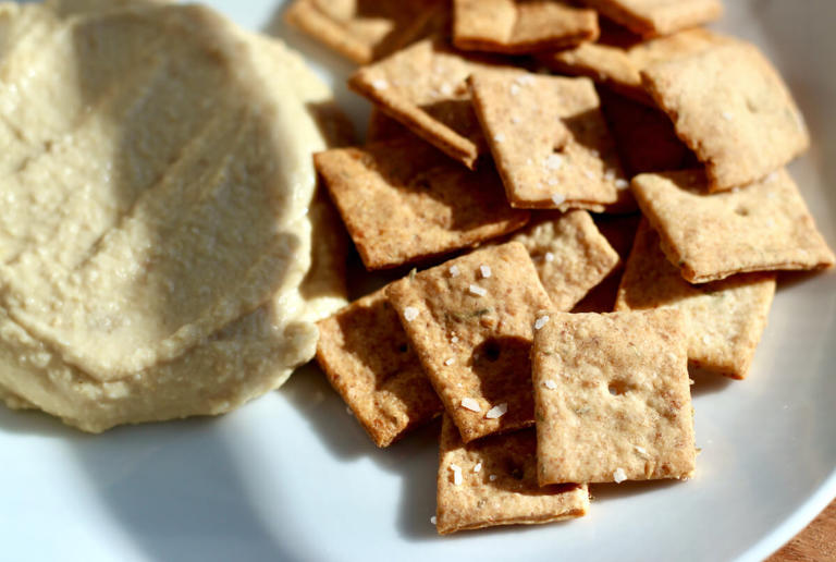 Whole Wheat Sourdough Discard Crackers