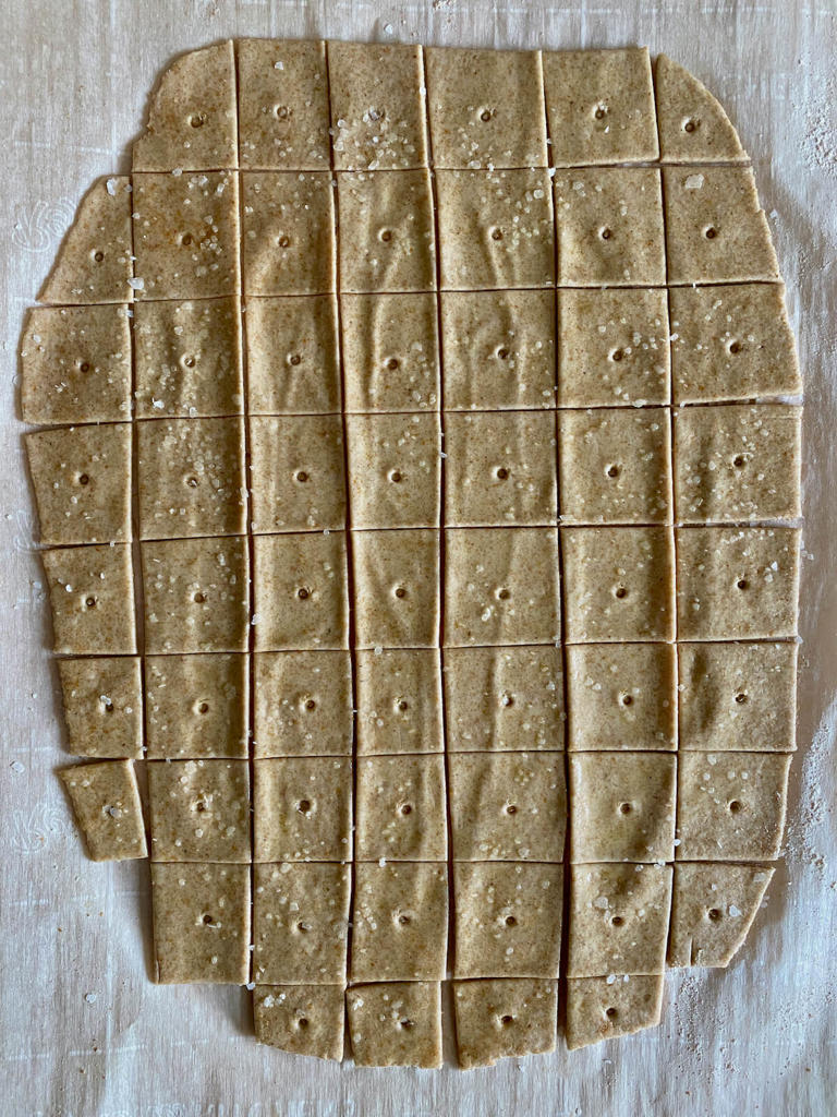 Whole Wheat Sourdough Discard Crackers
