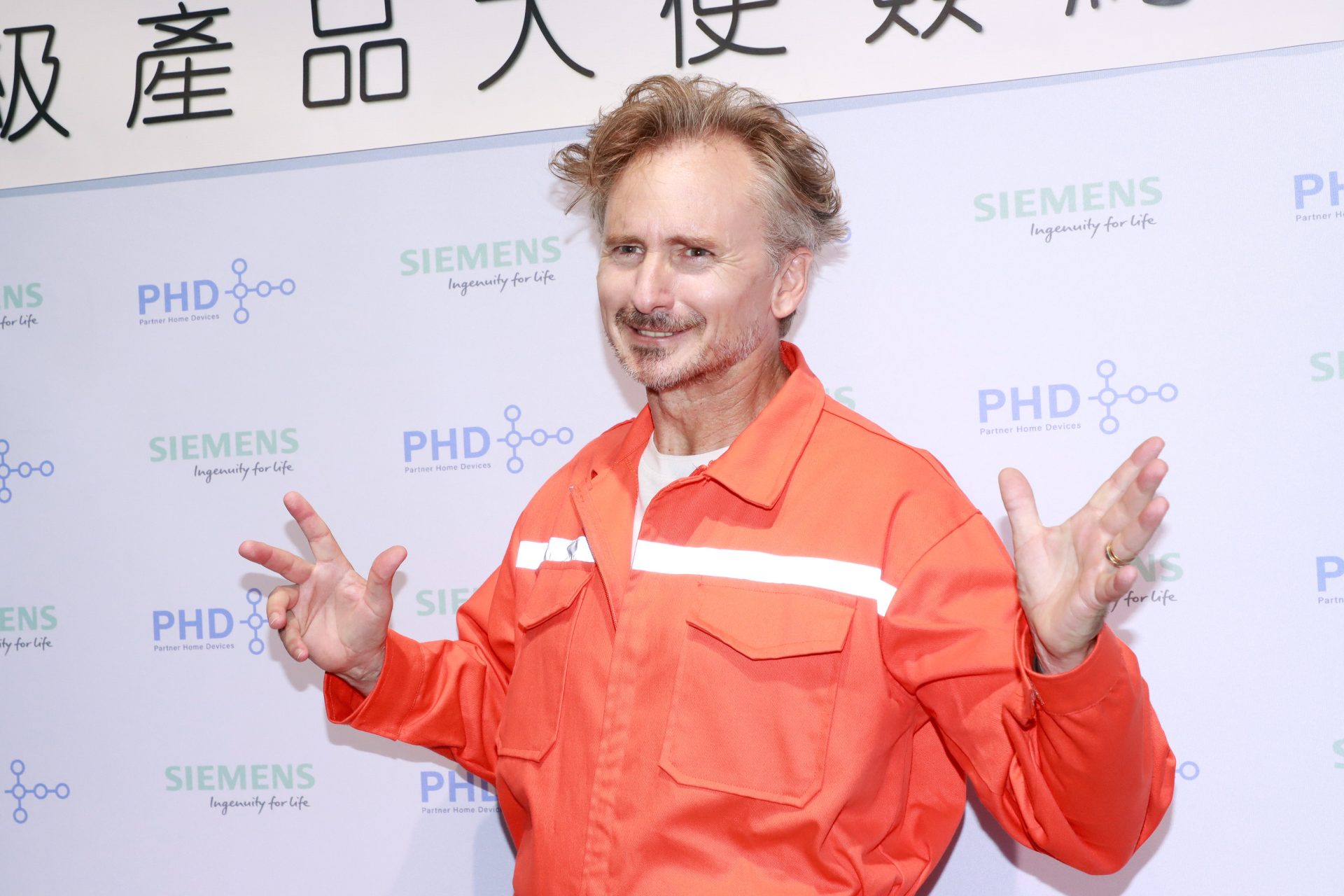 The sudden death of Hong Kong's Australian star actor, Gregory Charles ...