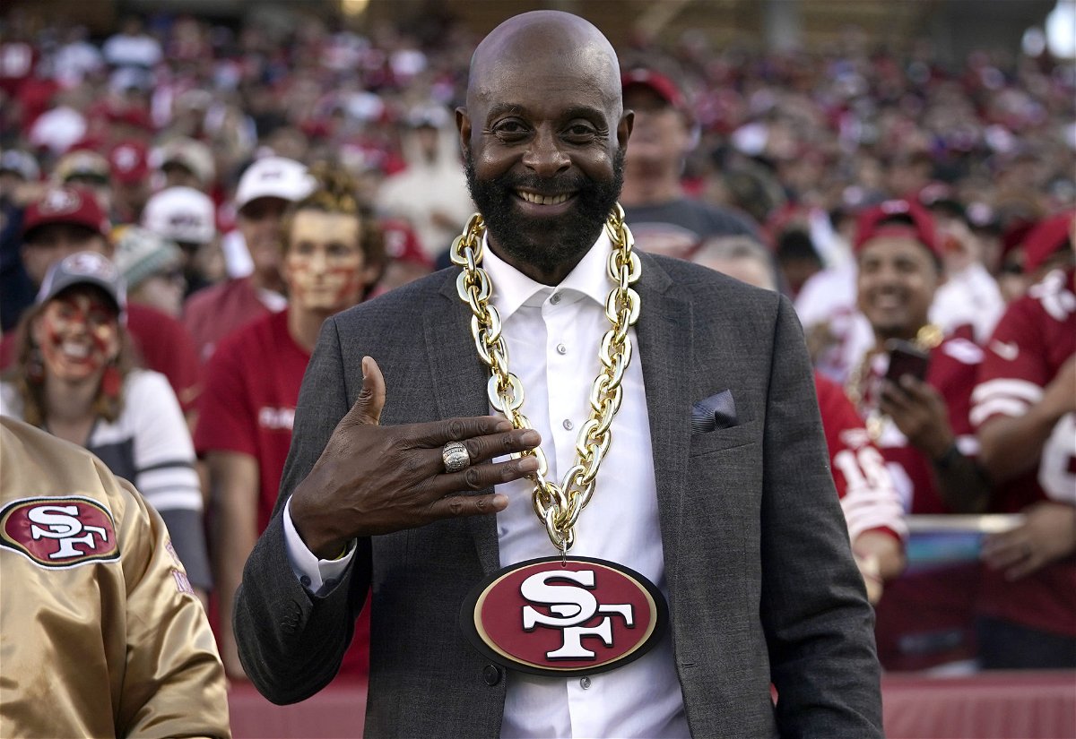 NFL Legend Reveals How Jerry Rice Forced Seahawks Icon Into a Corner ...