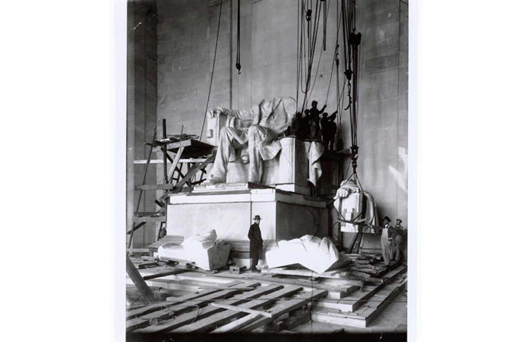 The world's most famous landmarks and how they were built, in vintage ...