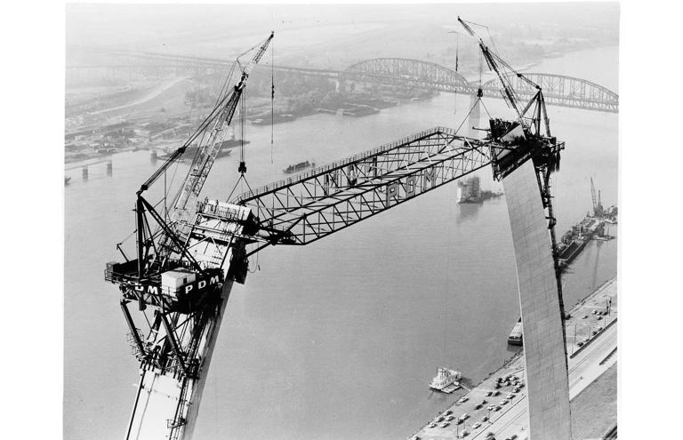 The world's most famous landmarks and how they were built, in vintage ...