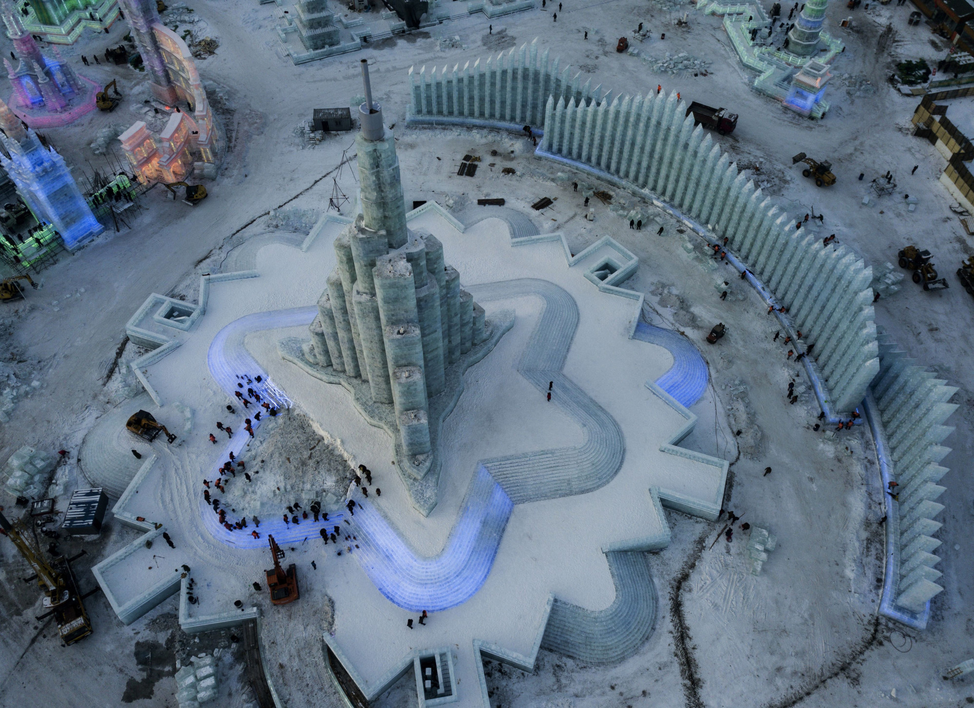 In pictures: China's magnificent city of ice