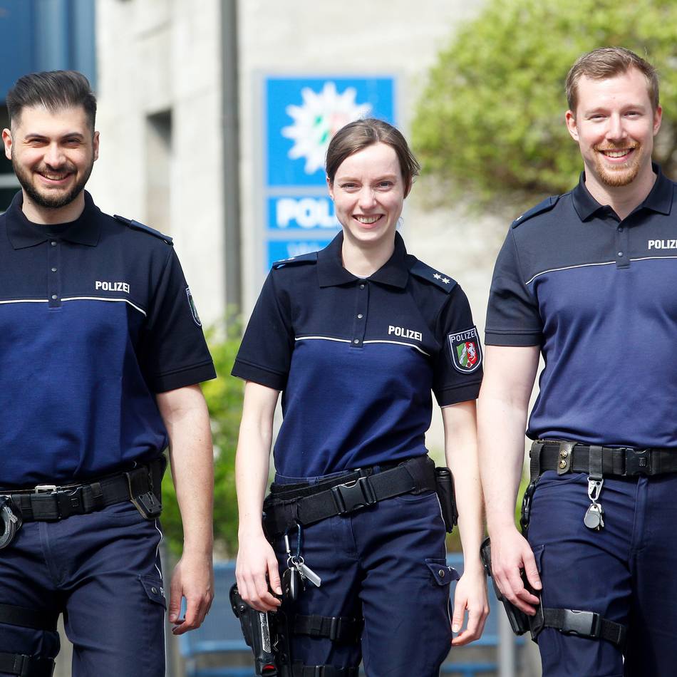 Passant reanimiert gestürzte Pedelec-Fahrerin