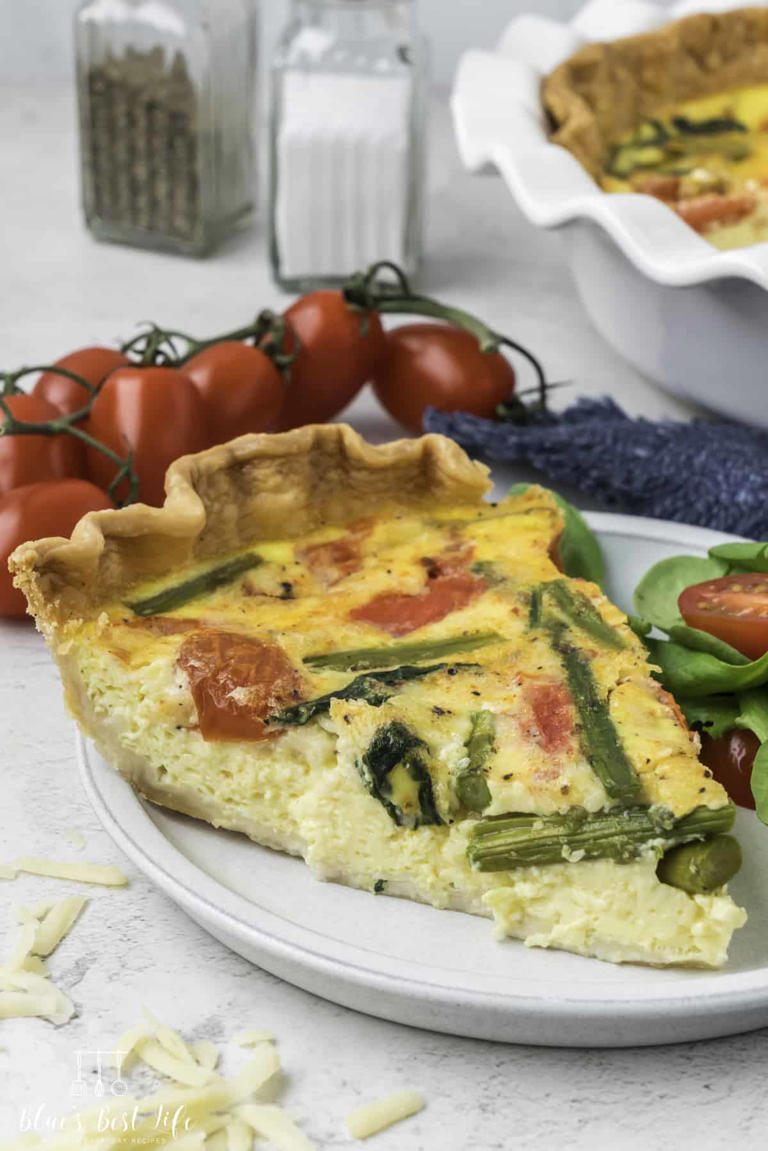 This Loaded Vegetable Quiche Recipe Is Perfect For Breakfast, Lunch Or ...