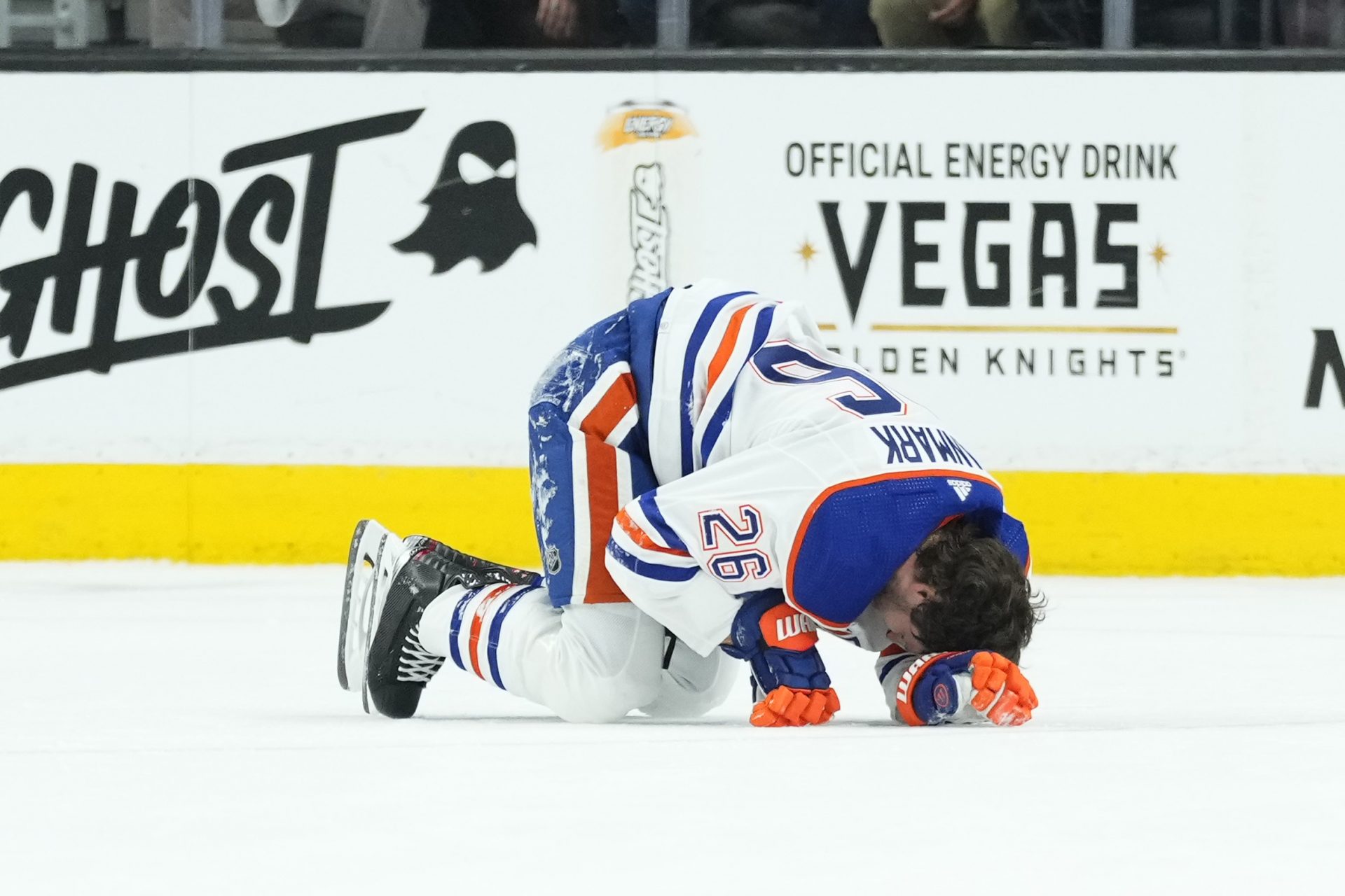 Should NHL players be allowed to play through their injuries?