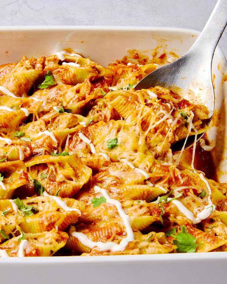 Can't decide between chicken or pasta? These 21 dinner recipes are for you