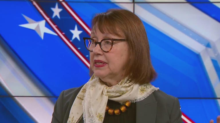 Dan Rayfield sworn in as Oregon attorney general