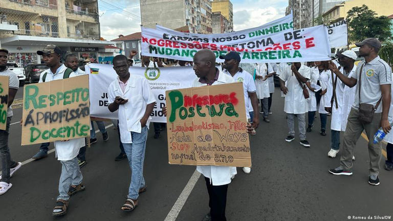 APU acusa Governo de intimidar professores após ameaça de boicote aos ...