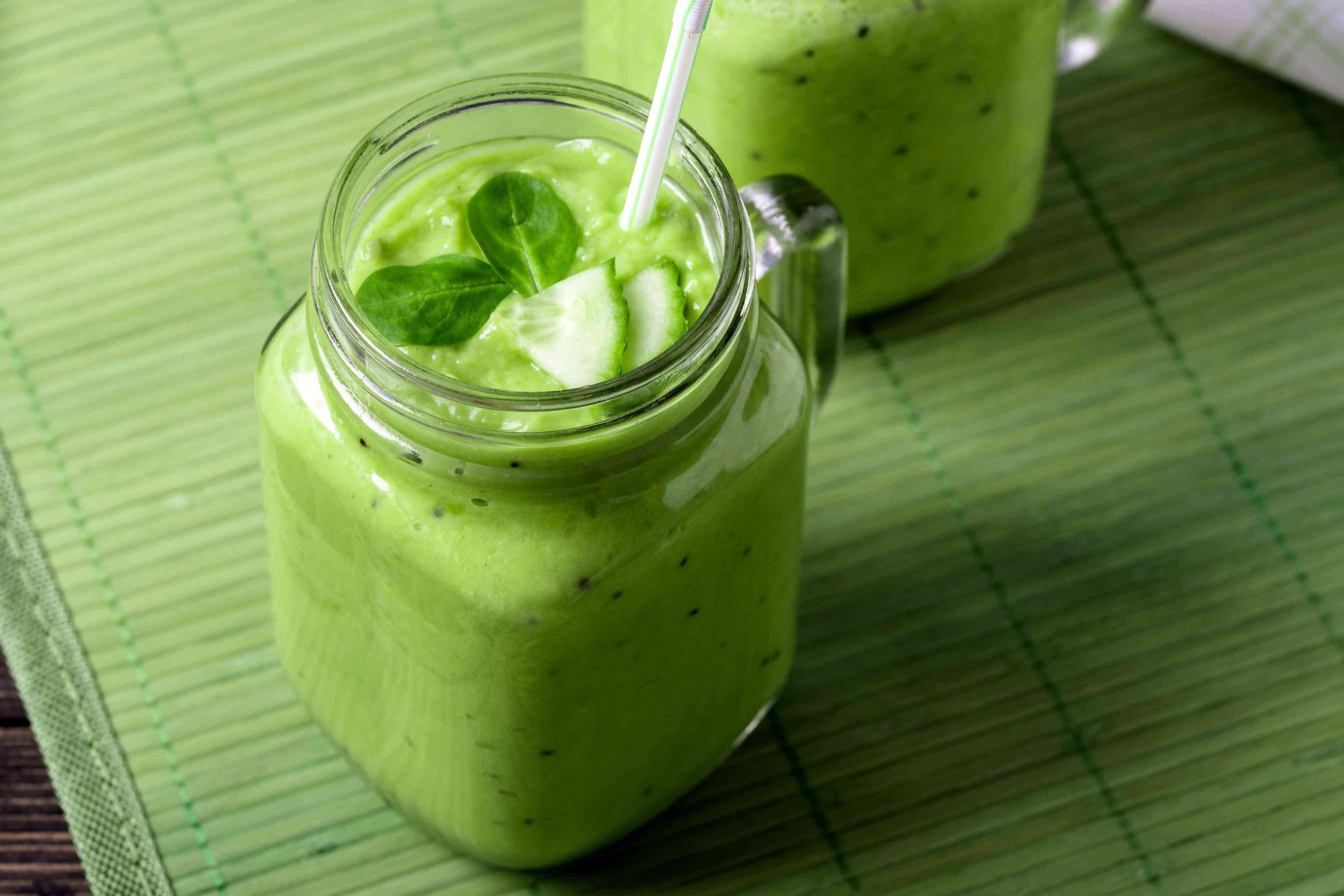 10 High-Fiber Snack Ideas That Are Healthy, Satisfying, and RD-Approved