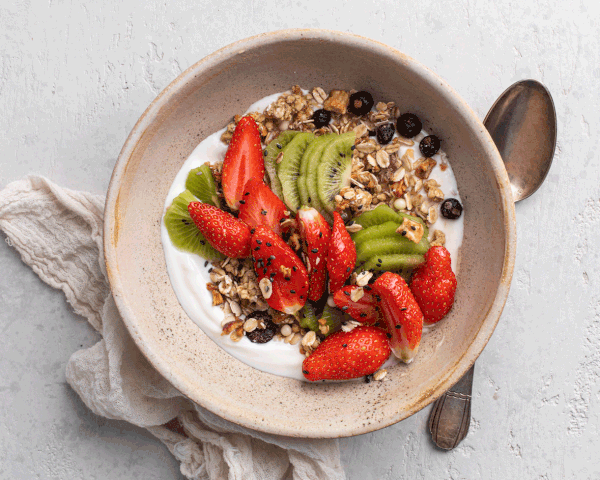 10 High-Fiber Snack Ideas That Are Healthy, Satisfying, and RD-Approved