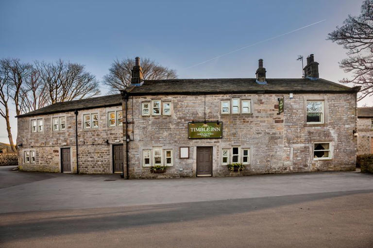 'Romantic' Yorkshire village pub 'best in the UK' for a winter weekend