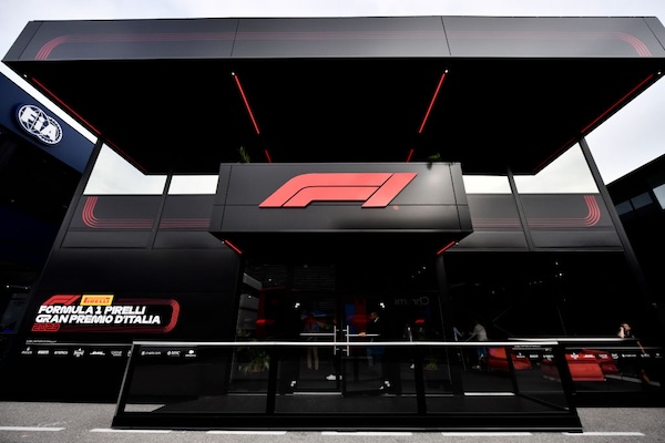 Iso-Britannian F1 GP sai massiivisen jatkosopimuksen