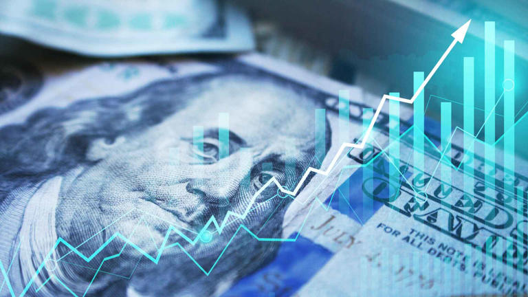 How much does the average rich person have in the stock market?
