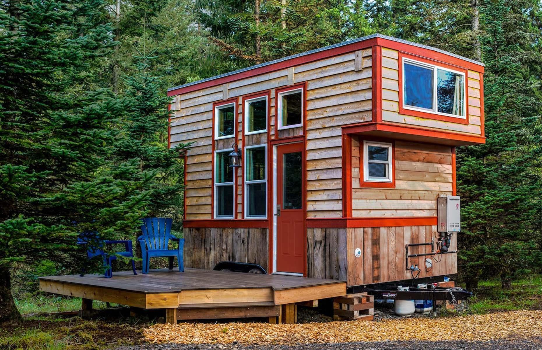 See inside the tiny home Michelle Boyle built to secure her financial ...