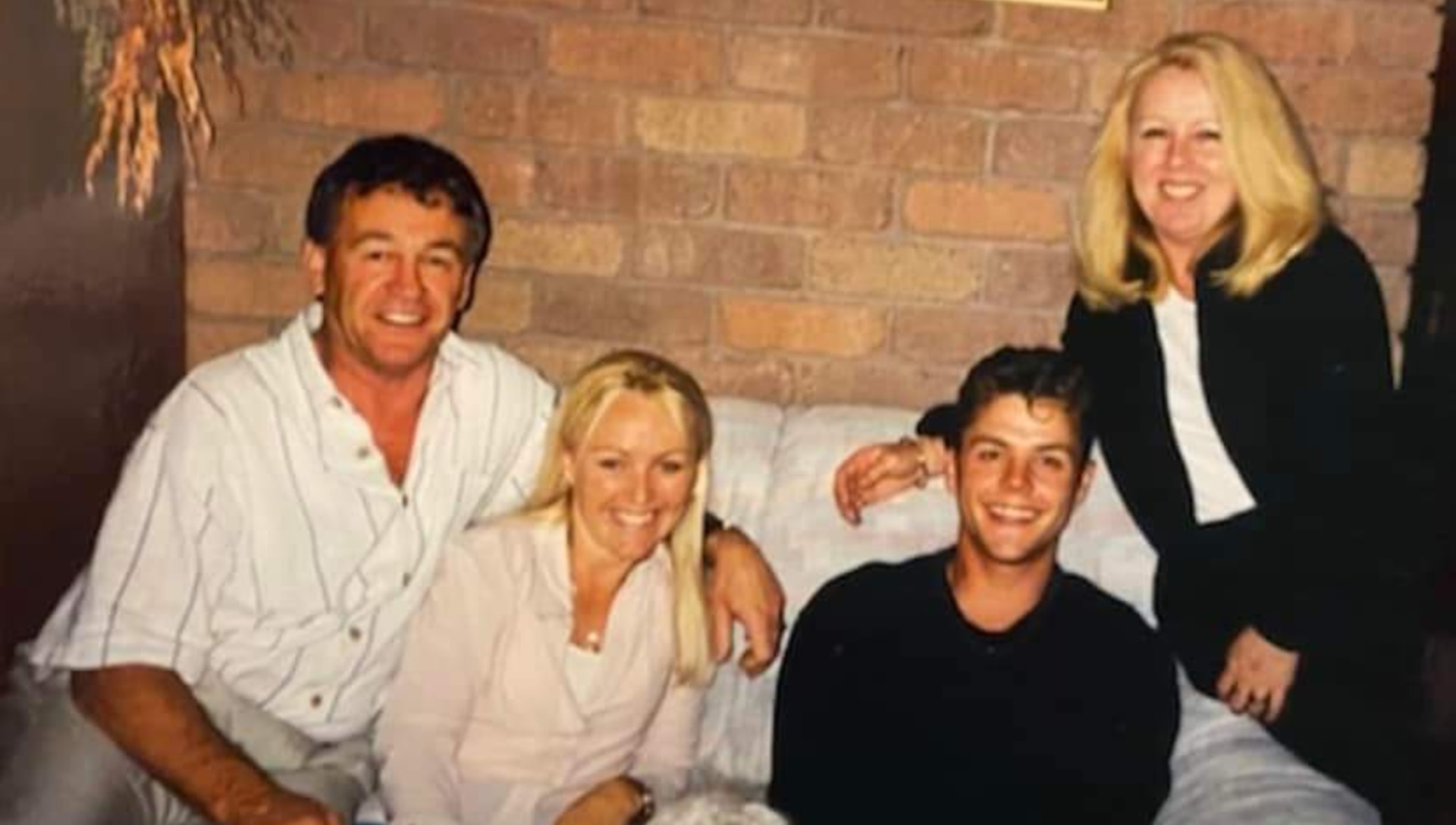 „Neighbours“-Schauspieler Troy Beckwith ist im Alter von 48 Jahren ...