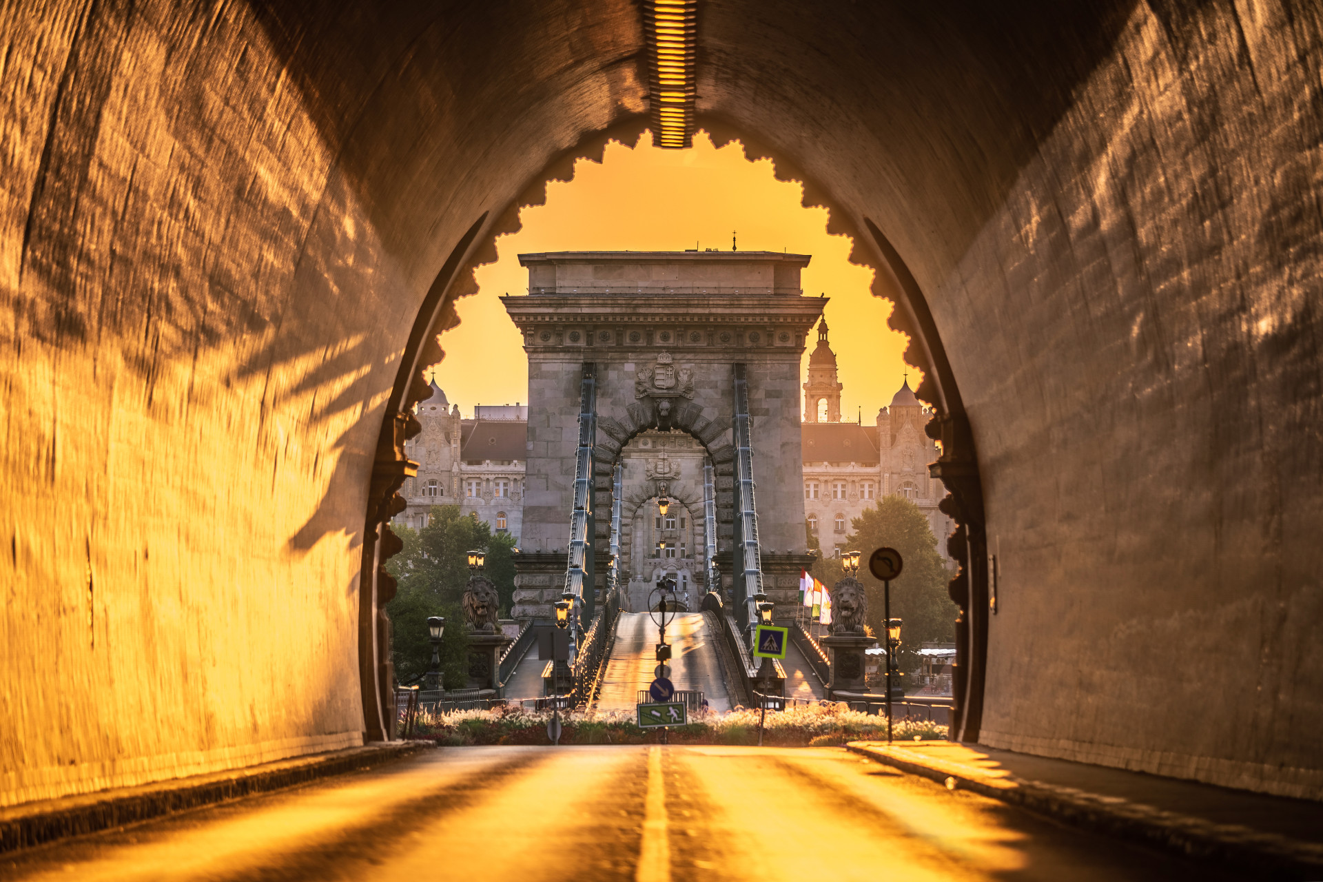 Discover the most amazing tunnels in the world