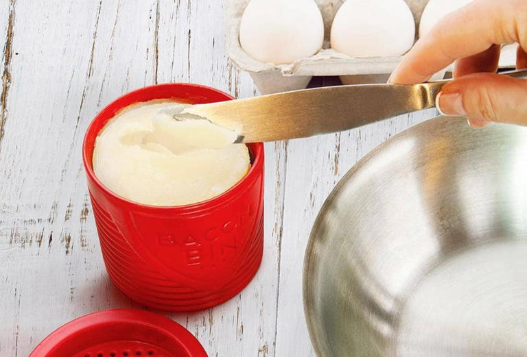 Don't Waste Bacon Grease: Here Are 9 Ways to Put It to Use
