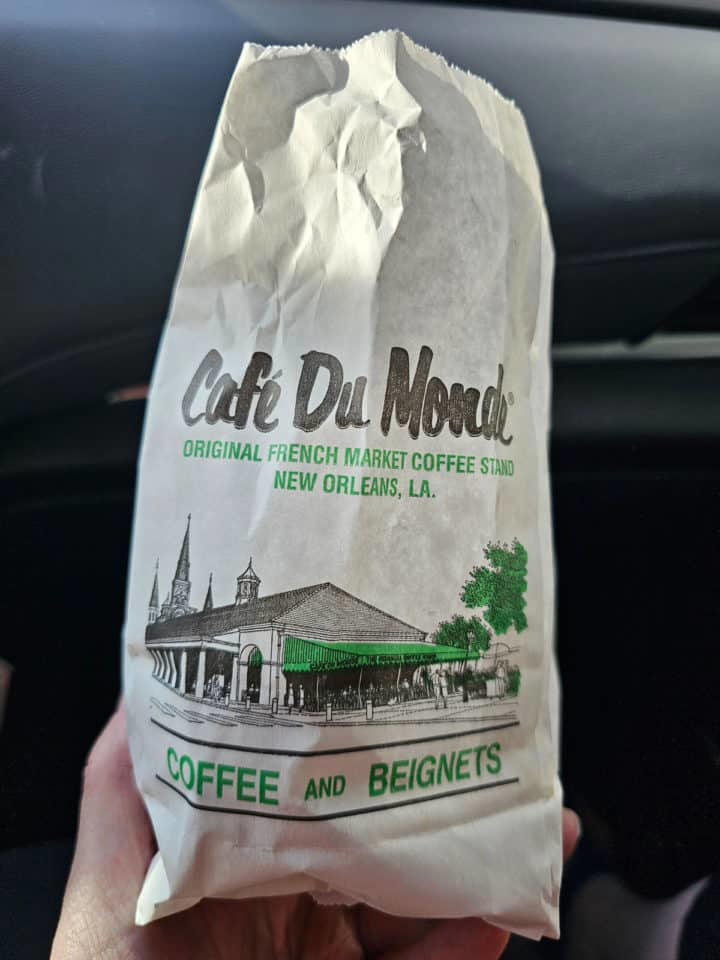 Cafe Du Monde New Orleans French Quarter