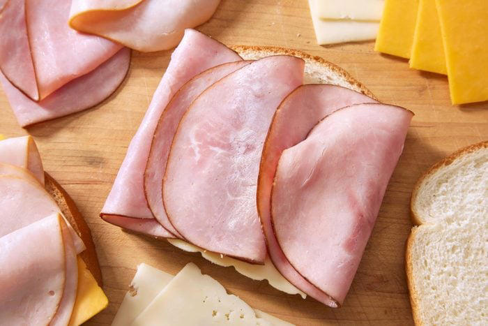 3 worst foods that cause an unhealthy gut, from a Seattle ...