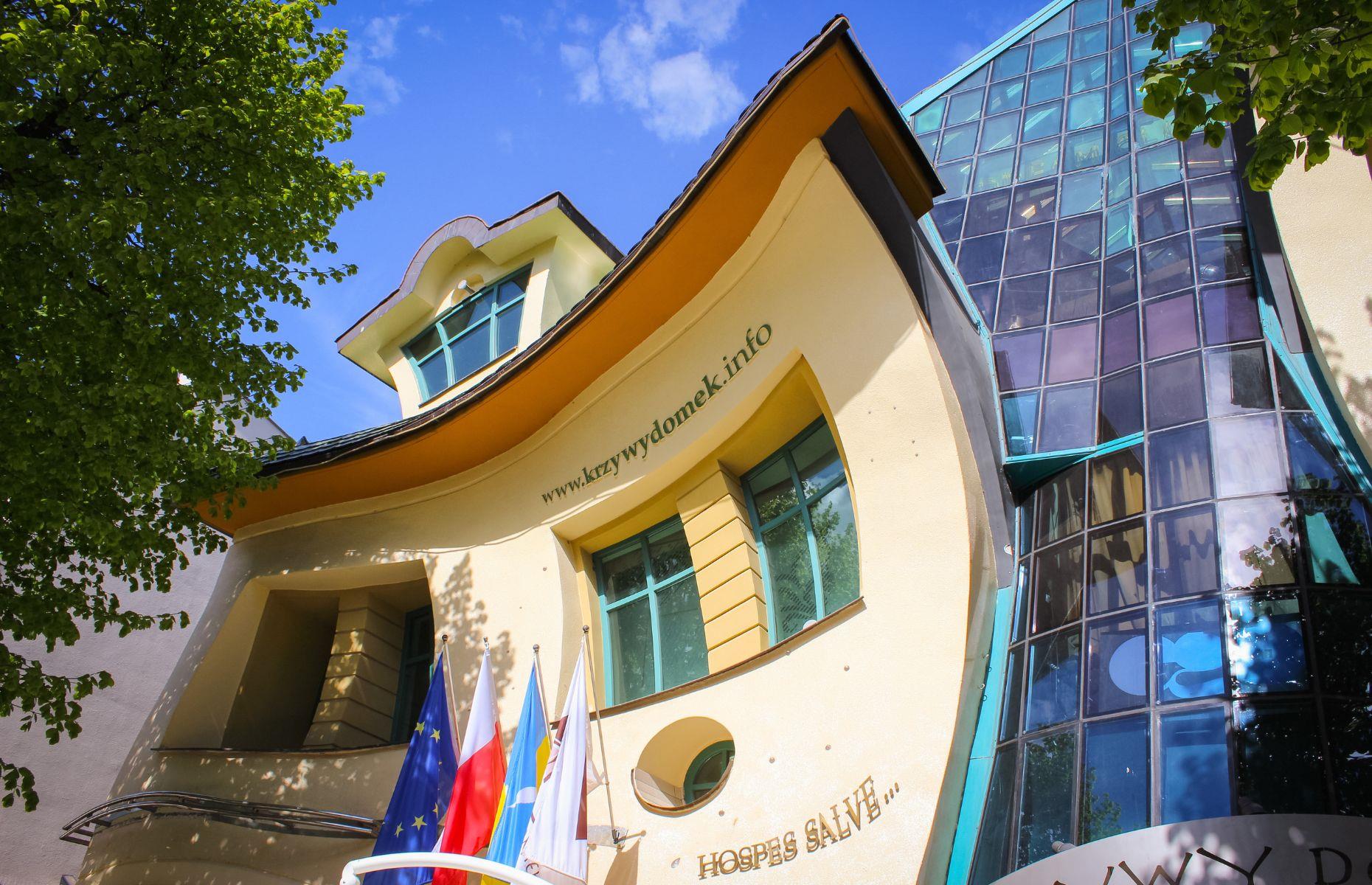 The Weirdest Wonky Buildings In America And Beyond