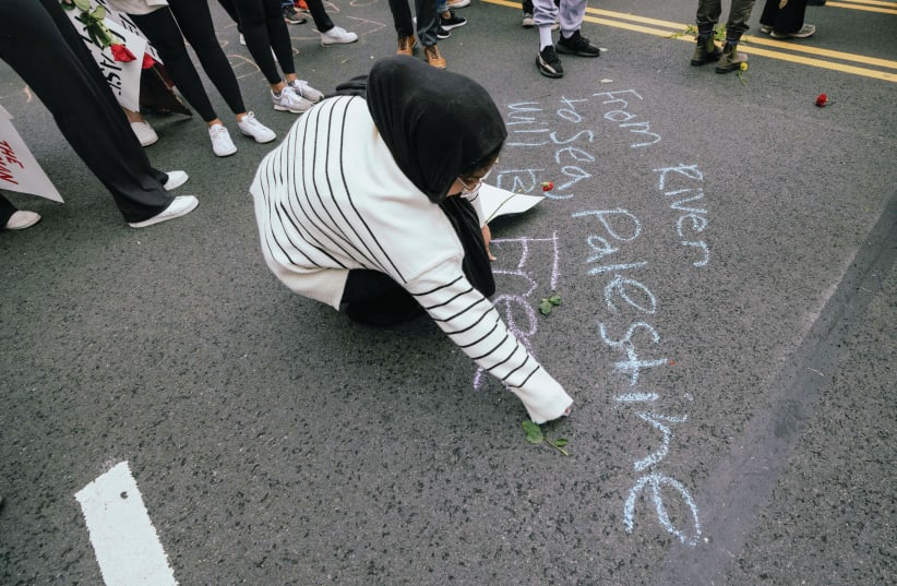 Are Americans getting even dumber?