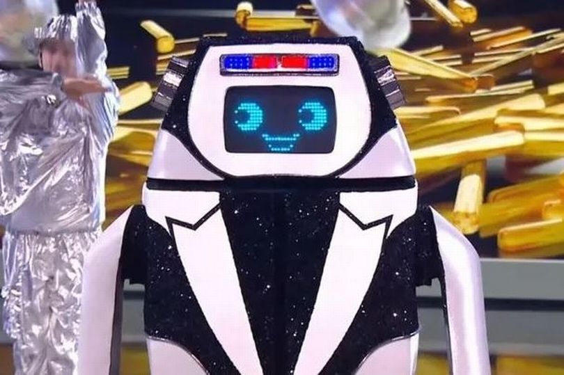 The Masked Singer fans work out Airfryer's identity before they are ...
