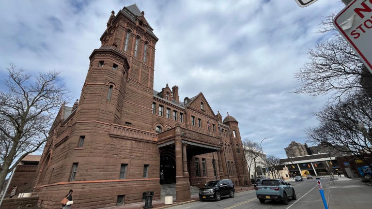 City of Rochester launches community-wide opioid epidemic survey City of Rochester launches community-wide opioid epidemic survey