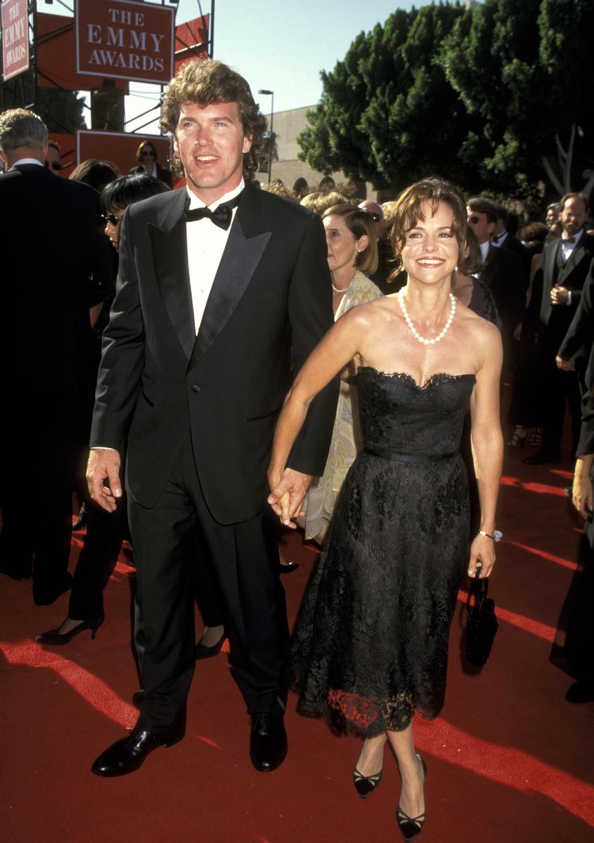 39 of Sally Field’s Most Amazing Style Moments Through the Years