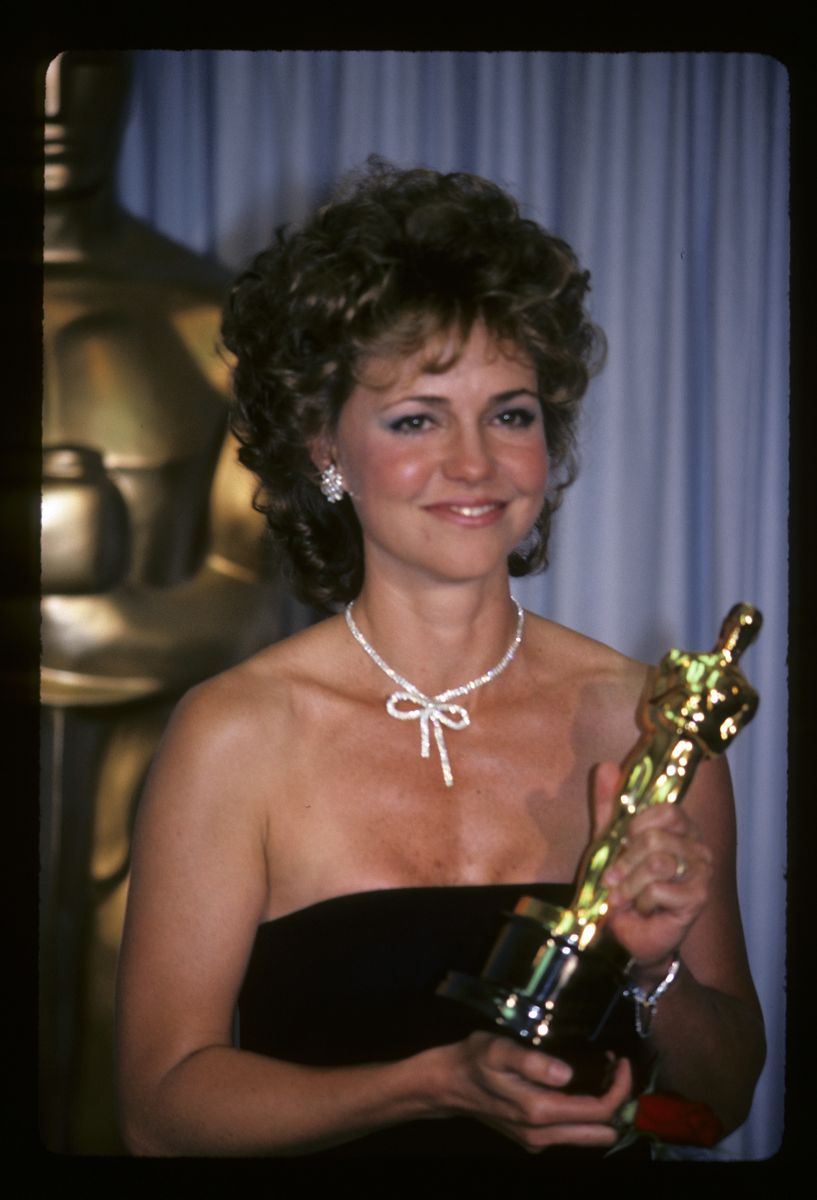 39 of Sally Field’s Most Amazing Style Moments Through the Years