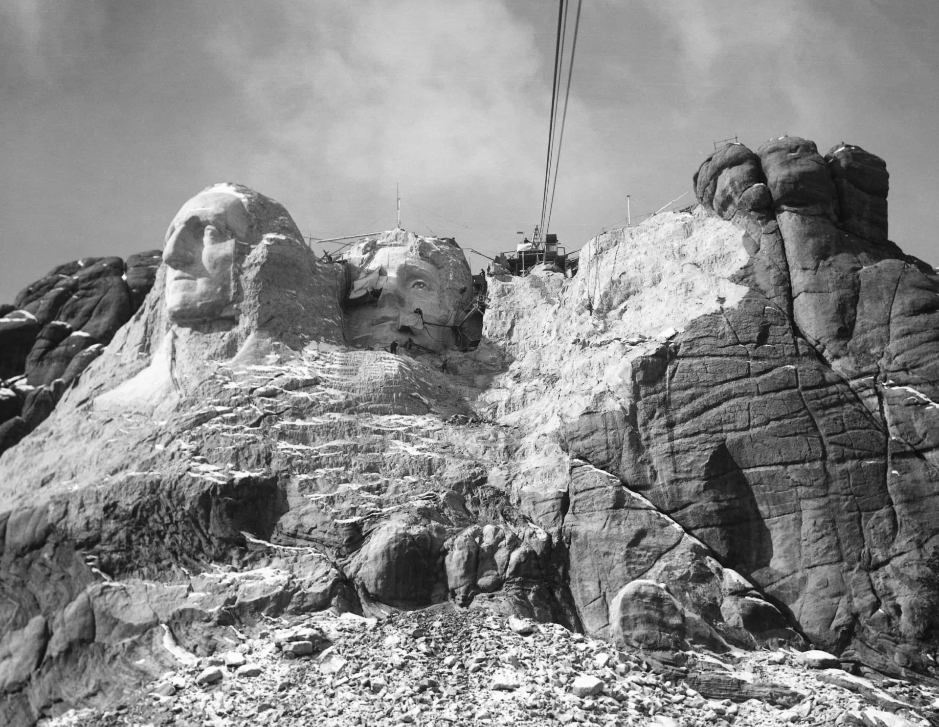From granite to greatness: uncovering the secrets of Mount Rushmore's ...