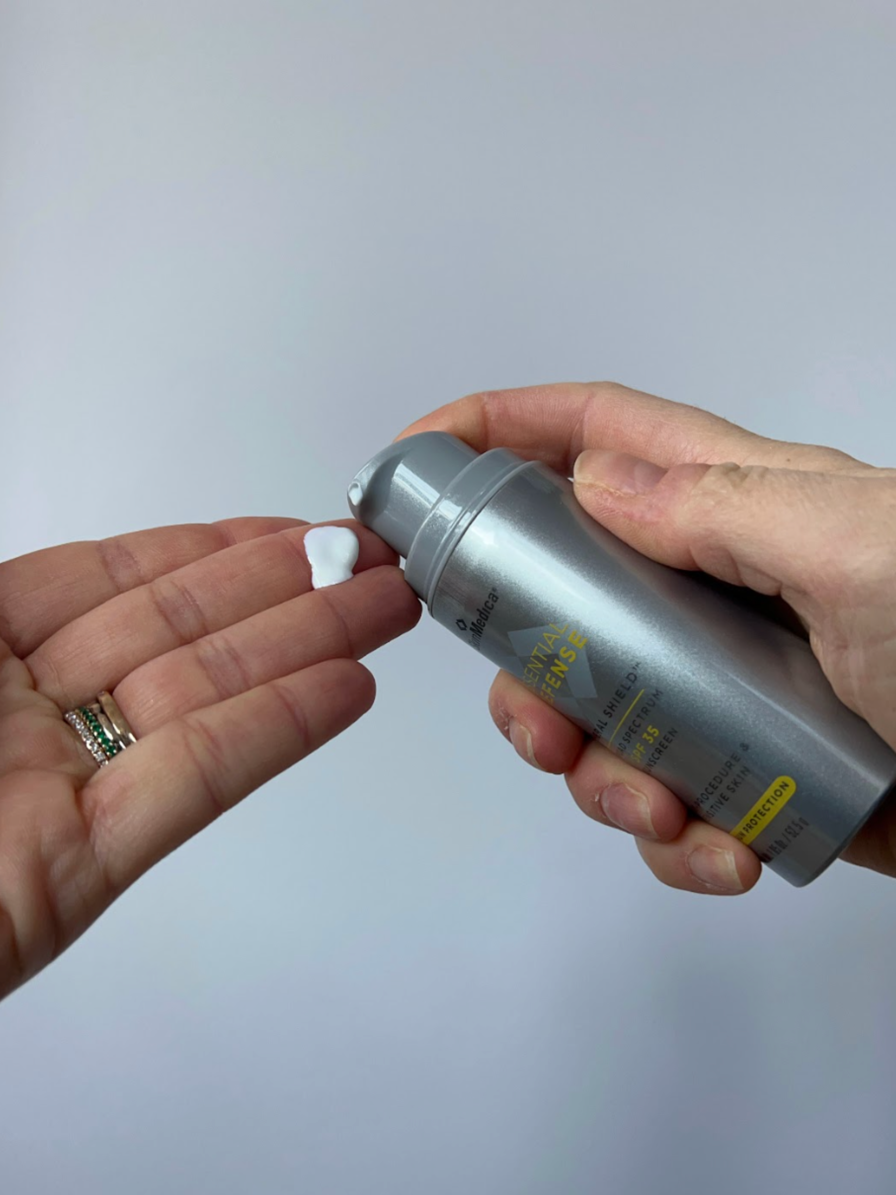 17 Best Mineral Sunscreens That Won’t Leave a White Cast, Approved by ...