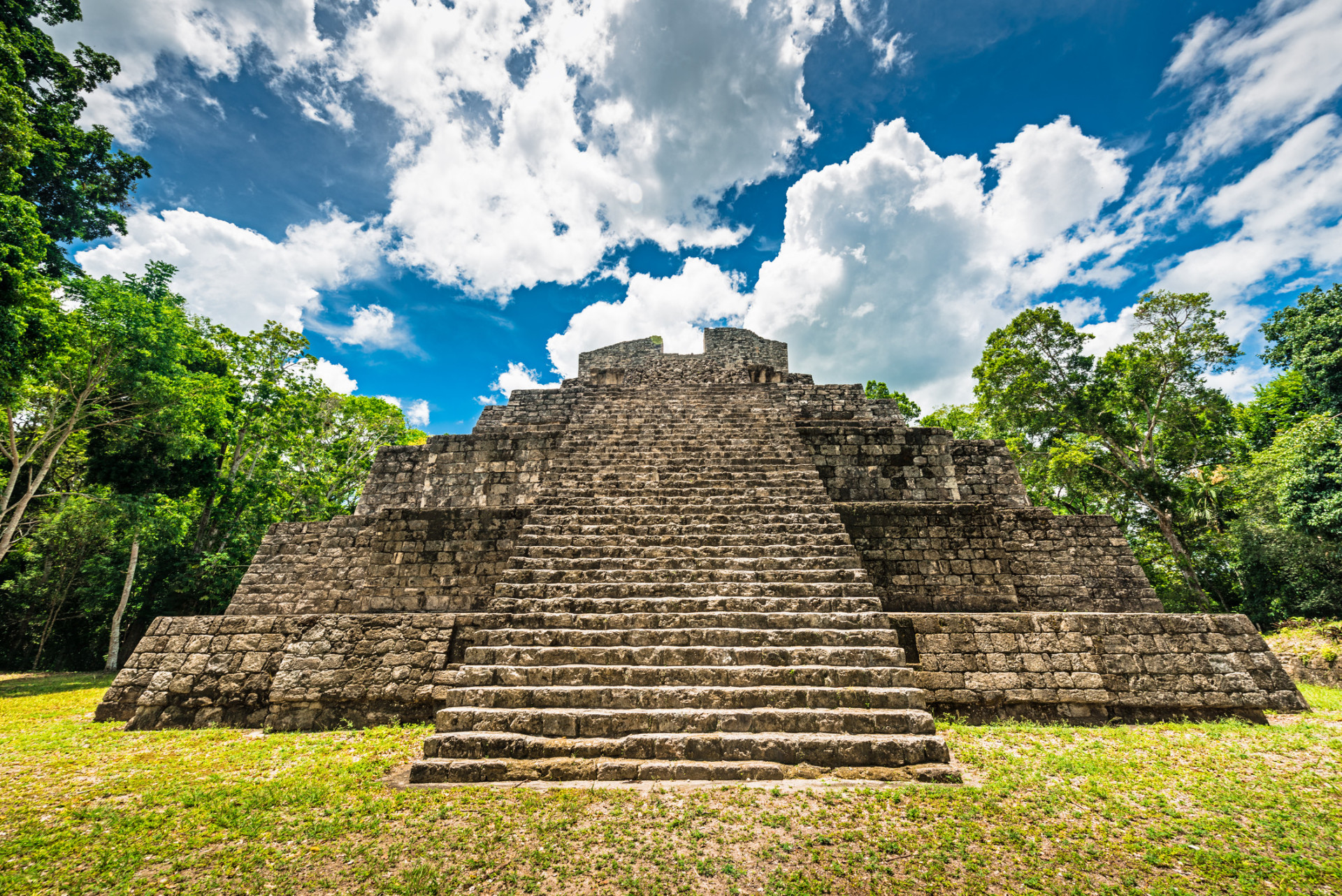 The mysterious beauty of ancient Maya monuments