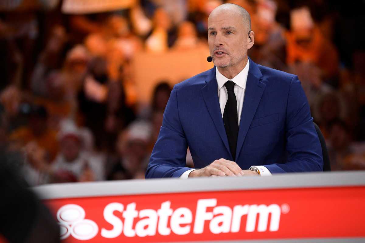 Jay Bilas Blasts SEC Officials After Controversial Call Shakes Up ...