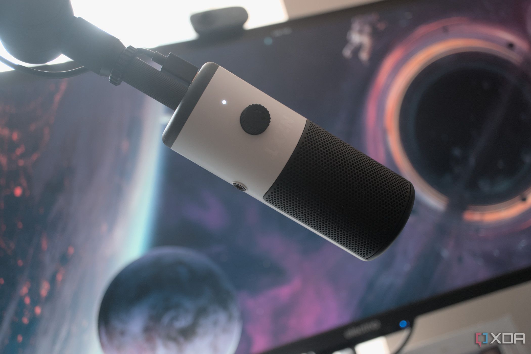 How to EQ your microphone for the best sound