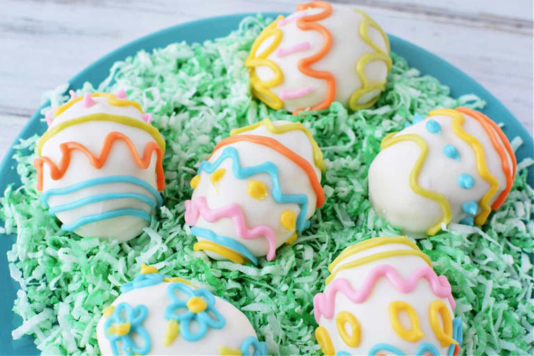 27 Adorable and Delicious Easter Dessert Recipes
