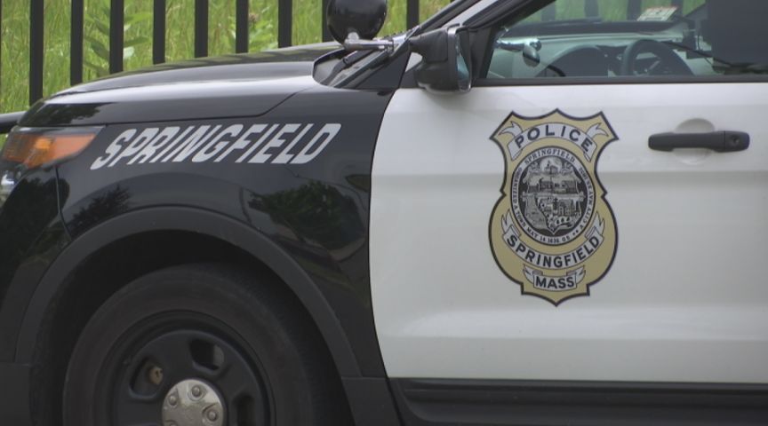 Springfield shooting leaves man injured on Pearl Street