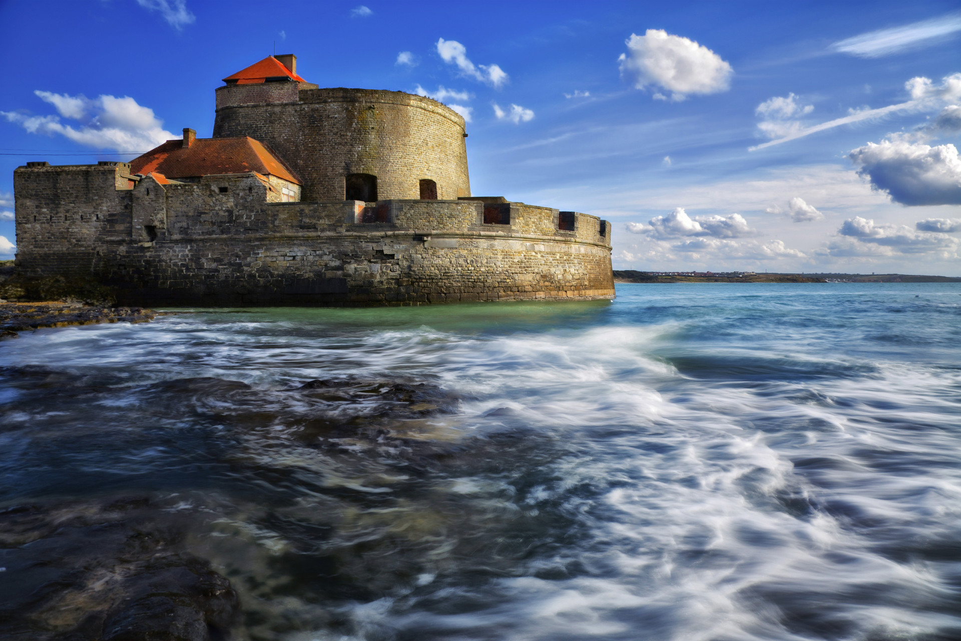 History's most impressive sea forts