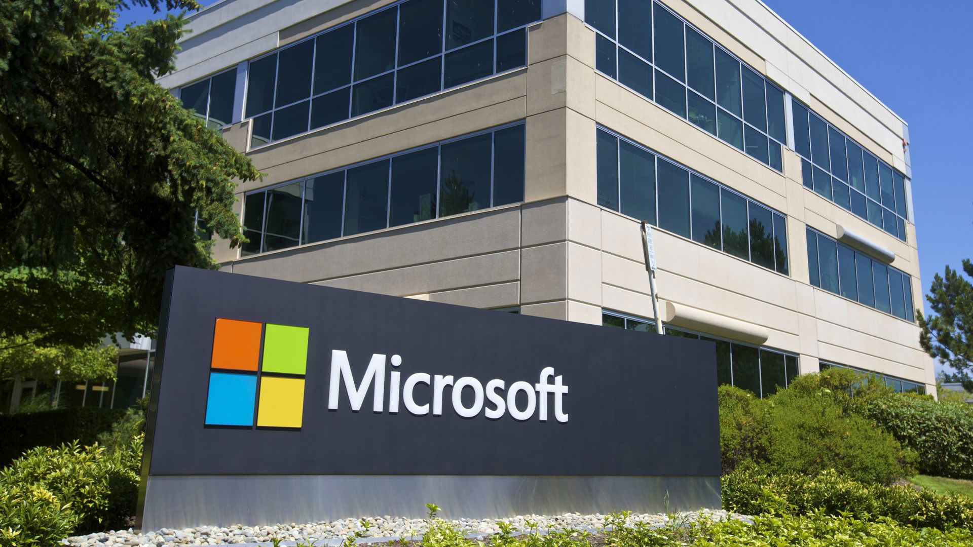 Microsoft patches worrying zero-day along with 71 other flaws Microsoft patches worrying zero-day along with 71 other flaws