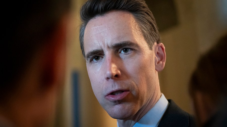 Hawley calls for new inspector general to investigate Ukraine spending